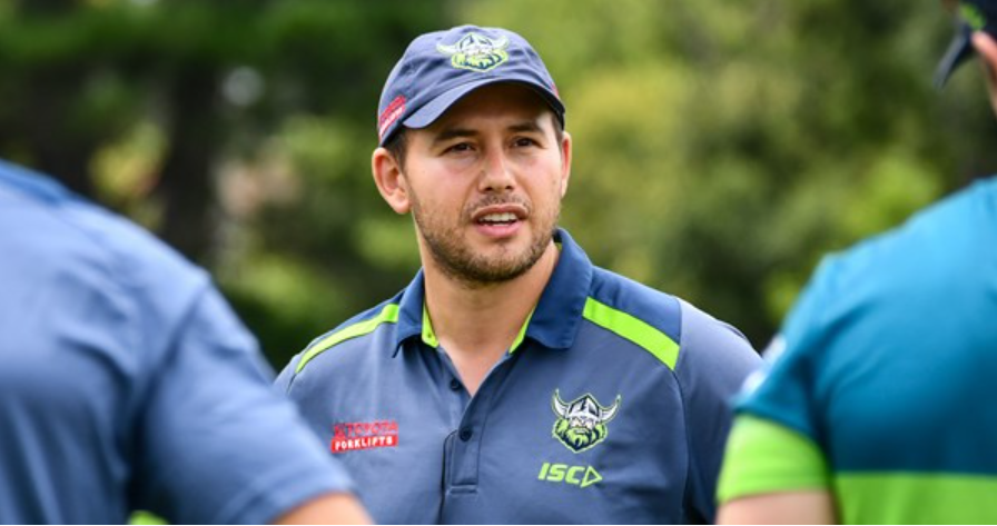 Carbone Thievery – The Sportress